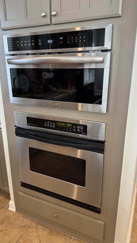 Frigidaire Gallery 1.6-cu ft 950-Watt 29.75-in Built-In Microwave with ...
