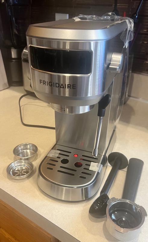 Frigidaire Semi automatic Stainless steel Programmable Espresso Machine ...