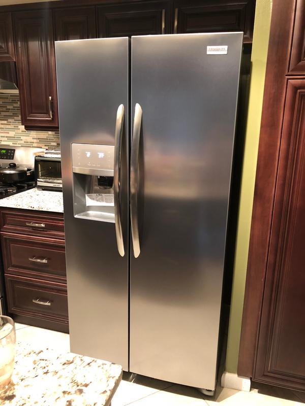 Frigidaire Gallery FGSS2335TF 22.2 cu. ft. Side-by-Side Refrigerator ...