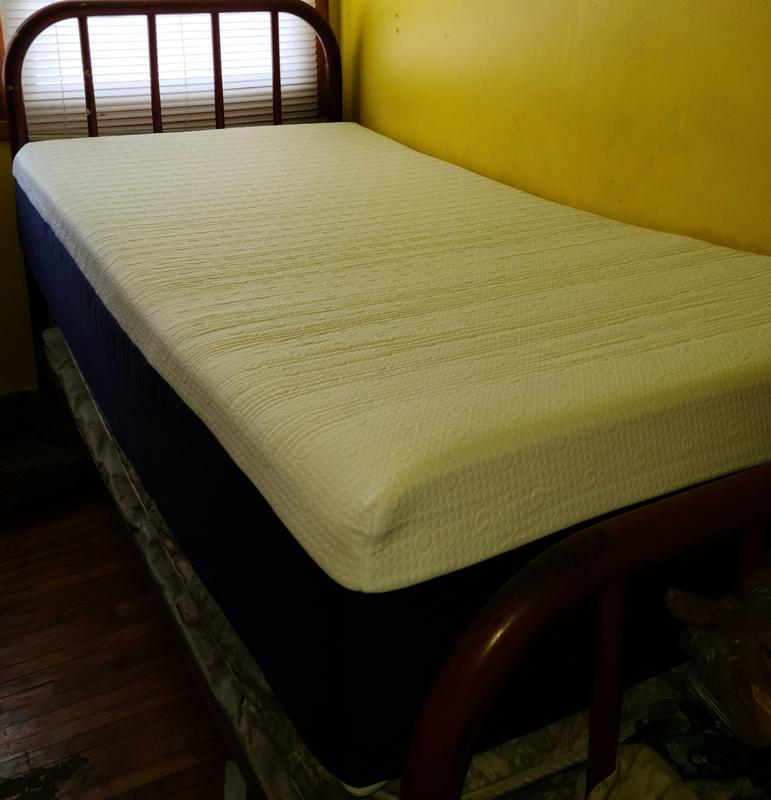 Sleep Innovations Shiloh 14-in California King Memory Foam Mattress in ...