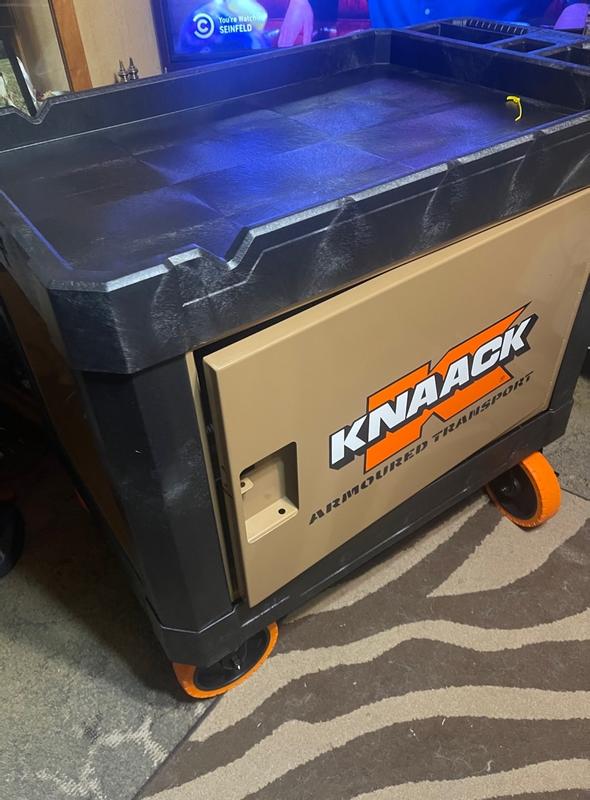 KNAACK Armoured Transport Jobsite Mobile Work Station at Tractor Supply Co