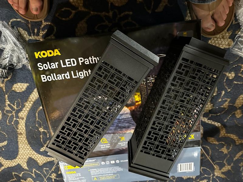 KODA 4 -Pack Hikari 15 -Lumens 0.12 -Watt Black Low voltage Solar LED ...