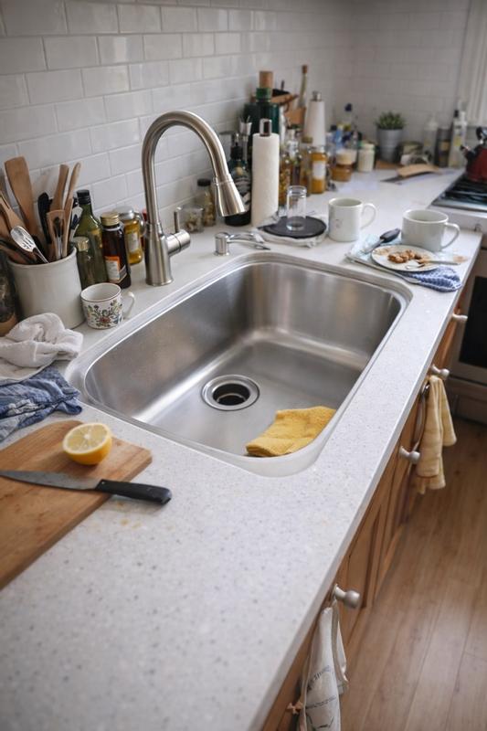 Sterling Valton 25-11/16-Inch Undermount Single-Bowl Kitchen Sink in ...