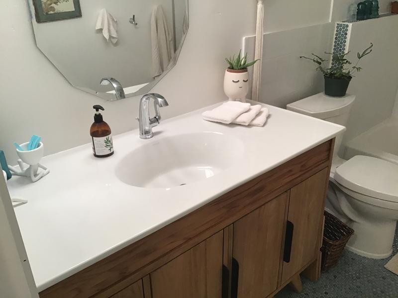 KOHLER Ceramic/Impressions 49-in White Impressions Vitreous China ...