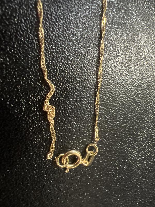 18" Singapore Chain Solid 14K Yellow Gold Appx. 1.15mm | Kay