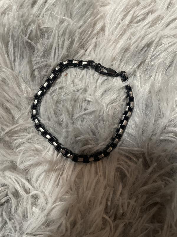 8.5mm Box Chain Bracelet Solid Stainless Steel/Ion Plating 8.5" | Kay