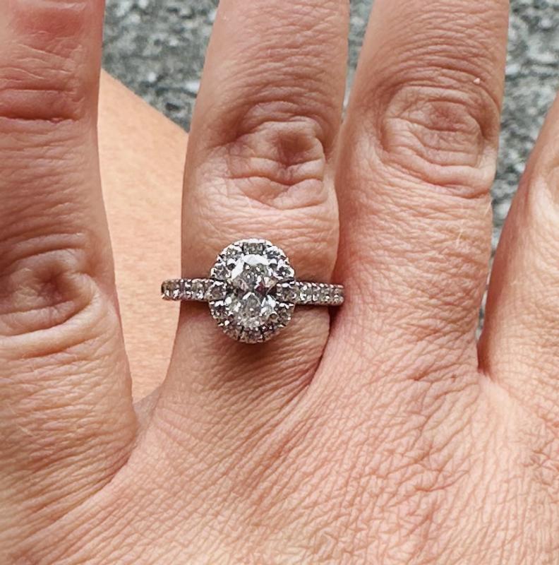 Previously Owned Neil Lane Diamond Ring 1-1/2 ct tw 14K Gold | Kay