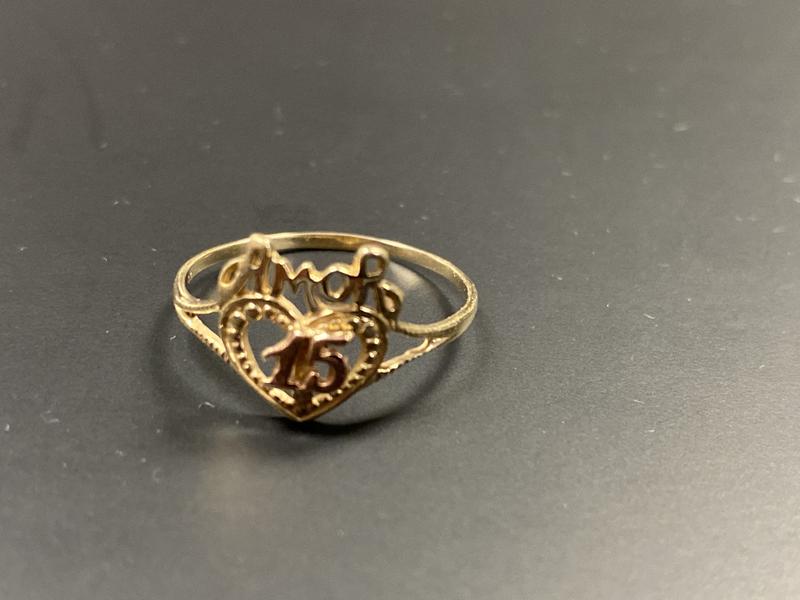 Sweet 15 Ring 14K Two-Tone Gold | Kay