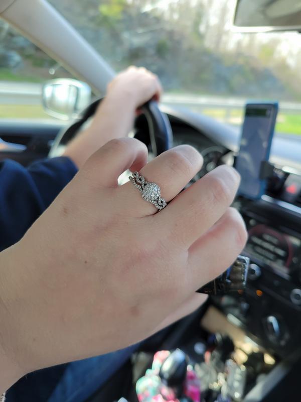 THE LEO First Light Diamond Engagement Ring 7/8 ct tw 14K White Gold | Kay