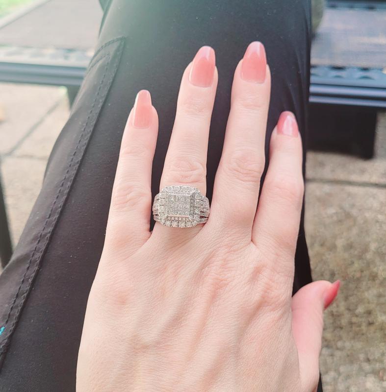 Now + Forever Princess & Round-Cut Multi-Diamond Center Square Frame ...