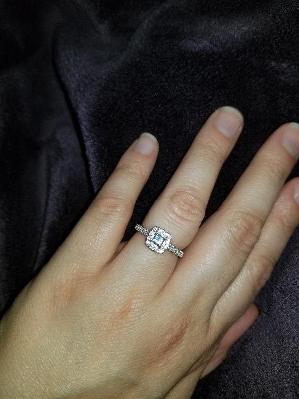 Neil Lane Princess-cut Diamond Engagement Ring 7/8 ct tw 14K White Gold ...