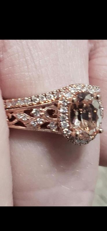 Neil Lane Morganite & Diamond Engagement Ring 1/3 ct tw Round-cut 14K ...