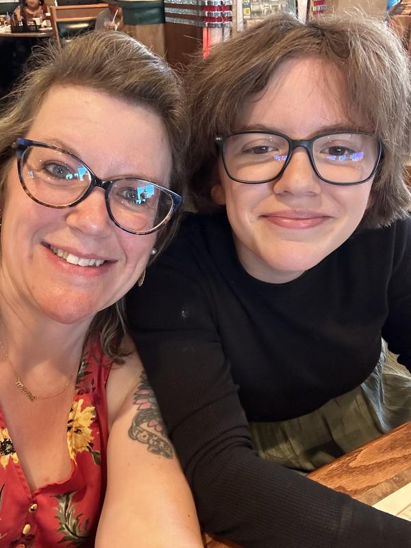 Mama Script Necklace 10K Yellow Gold 18" | Kay