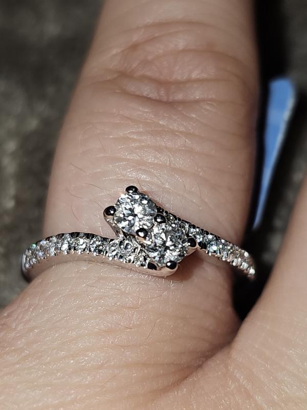 Previously Owned Ever Us Ring 1/2 ct tw Round-cut Diamonds 14K White ...
