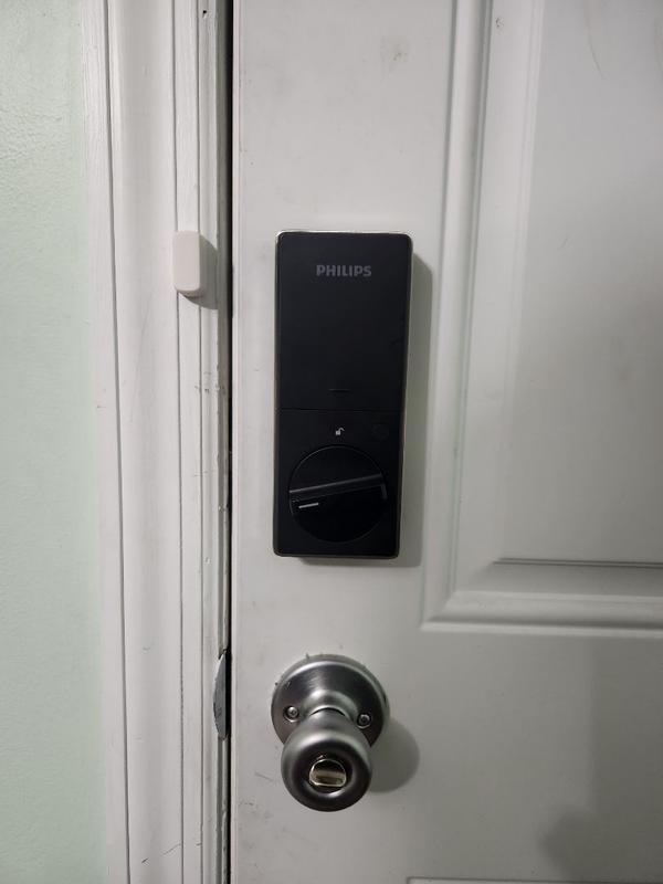 Philips Matte Black Smart Wi-Fi and Bluetooth Touchscreen Keypad ...