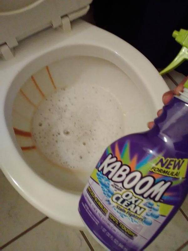 Kaboom 40-oz Shower and Bathtub Cleaner 5703735276 at Lowes.com