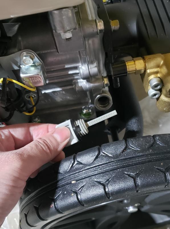 Karcher 3,500 PSI 2.6 GPM Gas Cold Water G 3500 QHT Triplex Pump Pressure Washer with 4 Nozzle ...