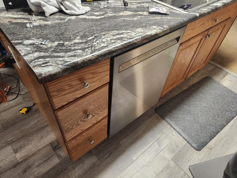 KitchenAid 24-in Front Control Built-In Dishwasher (Stainless Steel ...