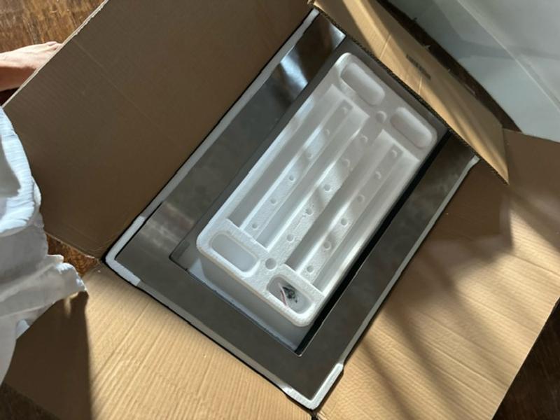 Whirlpool Countertop Microwave Trim Kit (Black-on-stainless) MK2220AS ...