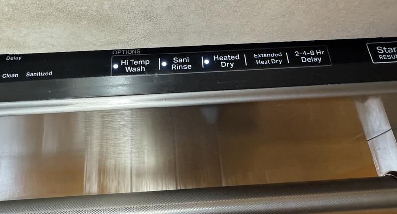 KitchenAid 24-in Front Control Built-In Dishwasher With Third Rack ...