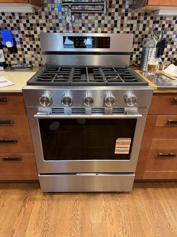 KitchenAid 30-in 5 Burners 5.8-cu ft Self-cleaning Convection Oven ...