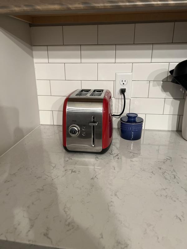 KitchenAid 2-Slice Toaster with Illuminated Button in Onyx Black ...