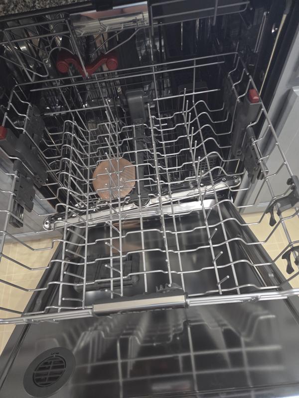 KitchenAid 360 MAX JETS 24-in Front Control Built-In Dishwasher With ...