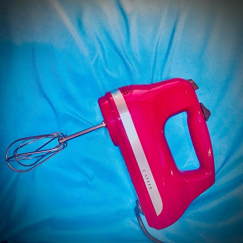 KitchenAid 78-in Cord 5-Speed Majestic Yellow Hand Mixer at Lowes.com