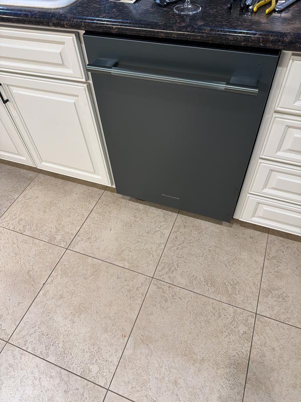 KitchenAid 24-in Top Control Built-in Dishwasher ( PrintShield ...