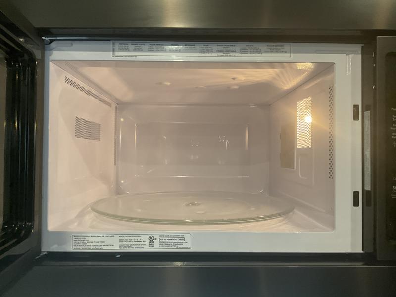 KitchenAid 2.2-cu ft Large 1200-Watt Sensor Cooking Controls Countertop ...