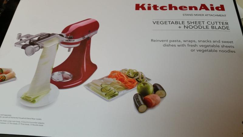 KitchenAid Vegetable Sheet Cutter Attachment with Noodle Blade, KSM2SCA ...