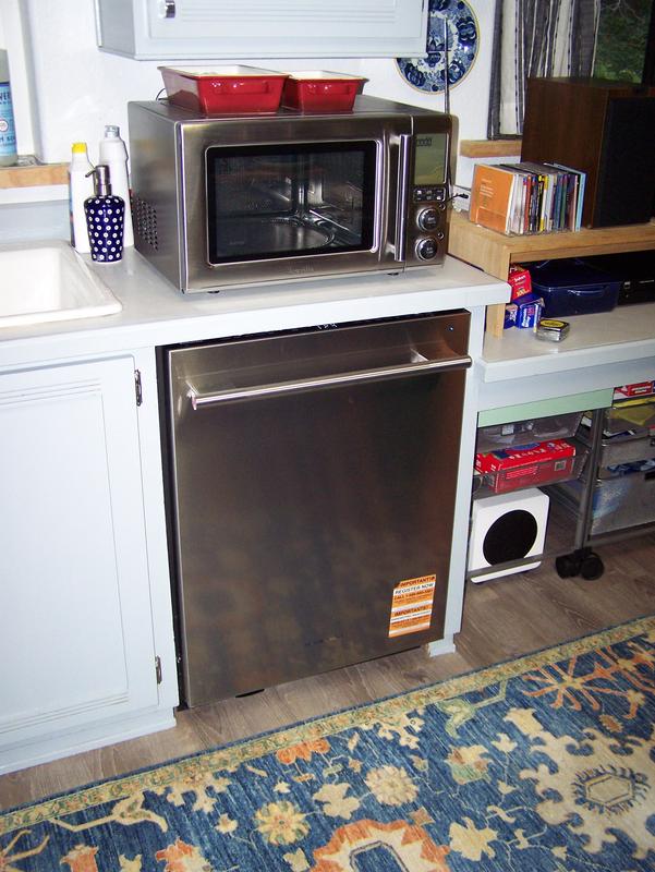 KitchenAid 24-in Top Control Built-in Dishwasher ( Black Ore ) With ...