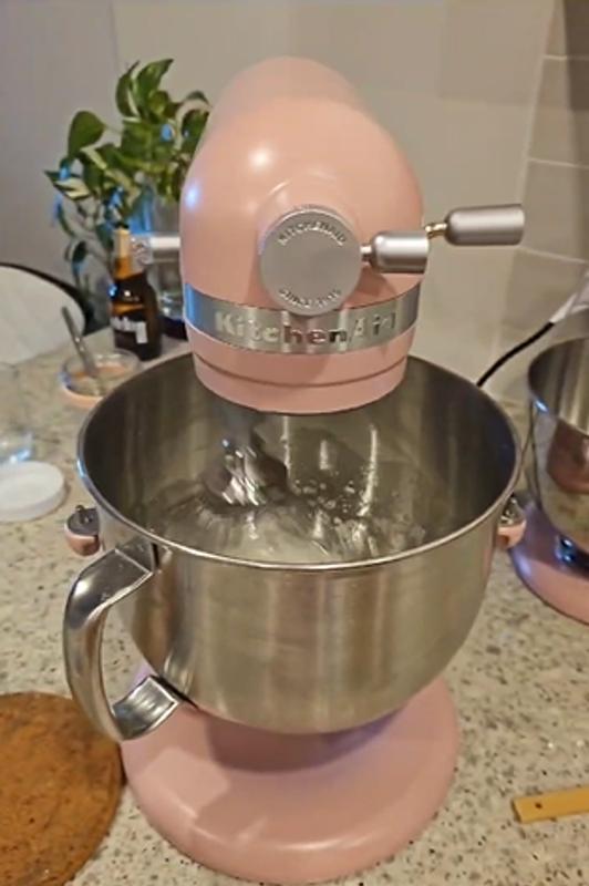 KitchenAid 7-Qt. Bowl Lift Stand Mixer in Candy Apple Red at Tractor ...