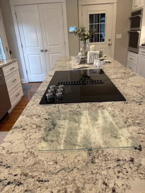 KitchenAid 36-in 5 Burners Smooth Surface (Radiant) Black Electric ...