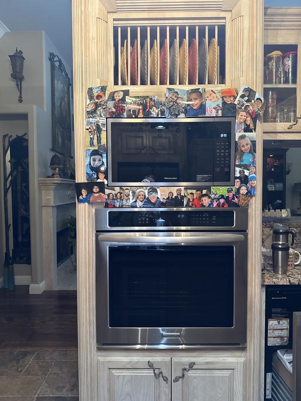 KitchenAid 2.2-cu ft Large 1700-Watt Sensor Cooking Controls Countertop ...