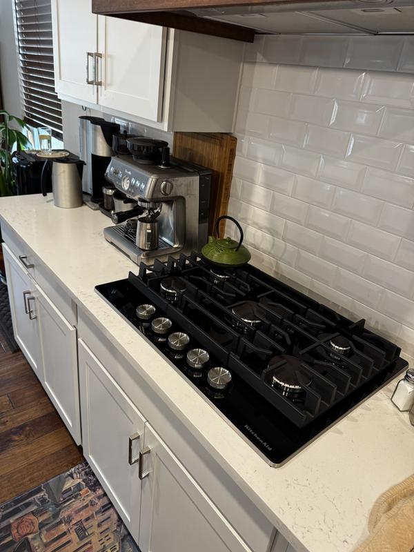 KitchenAid 30-in 5 Burners Black Gas Cooktop KCGG530PBL at Lowes.com