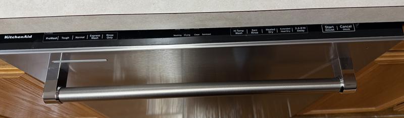 KitchenAid 24-in Front Control Built-In Dishwasher With Third Rack ...