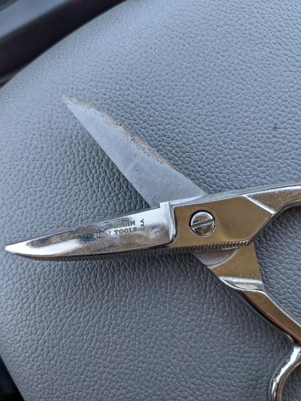Klein Tools 1.875-in Serrated Metal Scissors 21007 at Lowes.com