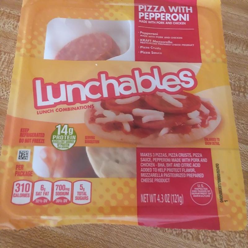 Lunchables Pizza Calories