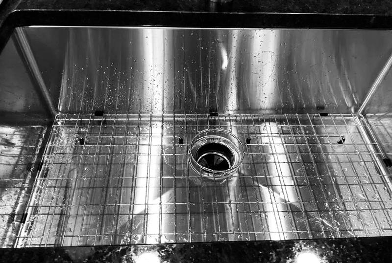 Kraus Fairlane Drop-In 33-in x 22-in Stainless Steel Single Bowl 2-Hole ...