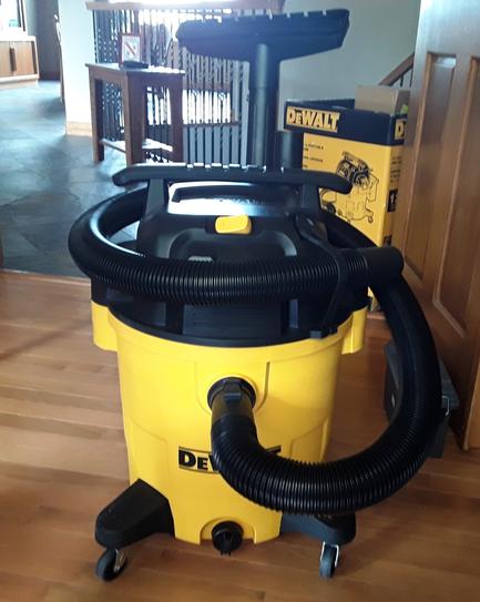 DEWALT 12 Gal. 5.5 HP Poly Wet/Dry Vacuum with Hose and Accessories ...