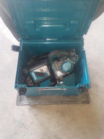 Makita 15.5 in. Large Interlocking Tool Box 197212-5 - The Home Depot