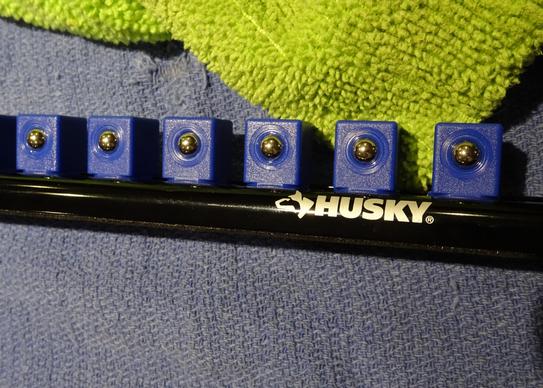 Husky 1/2 in. Swivel Magnetic Socket Rail H2DSWIVMGRAIL - The Home Depot