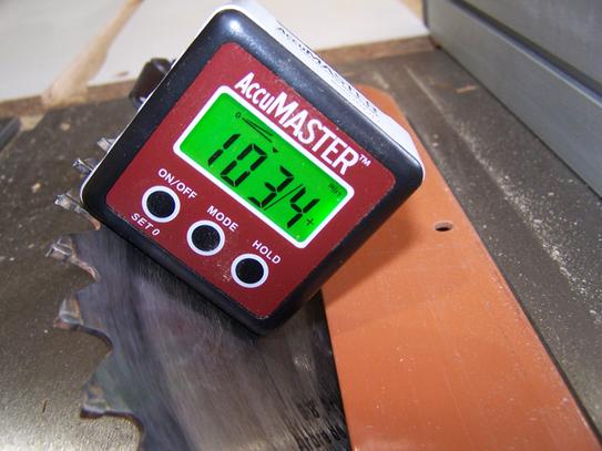 Calculated Industries AccuMASTER 2-in-1 Digital Angle Gauge 7434 - The ...