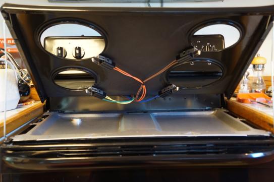 Whirlpool 4.8 cu. ft. Electric Range with Self-Cleaning Oven in ...
