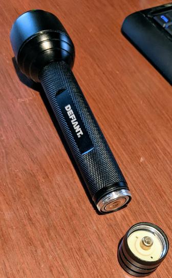 Defiant 1200 Lumens LED Flashlight 18FL0209 - The Home Depot