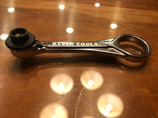 Klein Tools 1/4 in. Drive Electrician's Mini Ratchet with Screwdriver ...