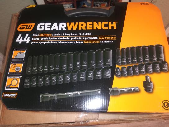 GEARWRENCH 3/8 in. Drive 6-Point SAE/Metric Standard and Deep Impact Socket Set (44-Piece ...