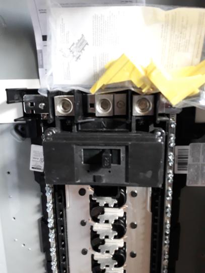 Square D Homeline 200 Amp 40-Space 80-Circuit Indoor Main Breaker Plug ...