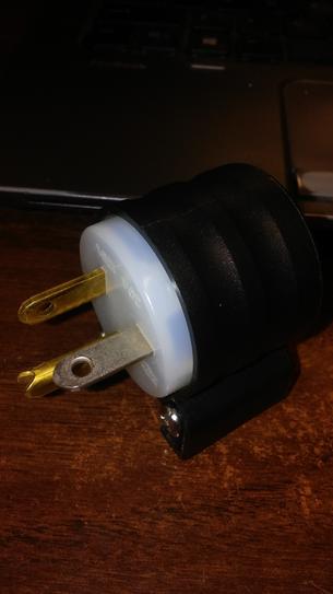 Leviton 20 Amp 125-Volt Angle Plug, Black and White 5366-ACS R51-05366 ...